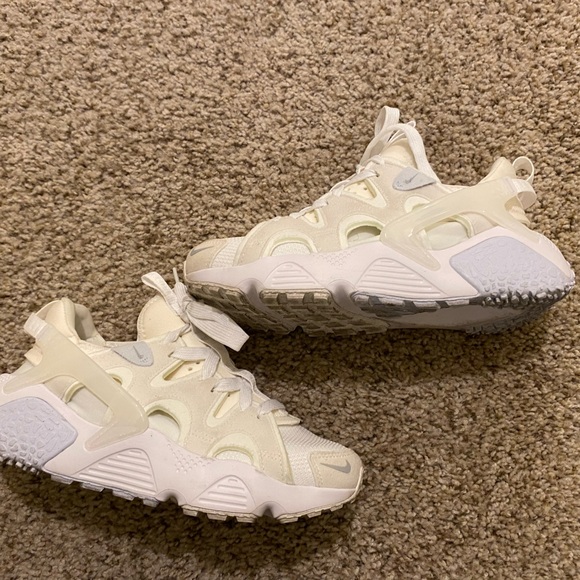 Nike | Shoes | Nike Huraches | Poshmark